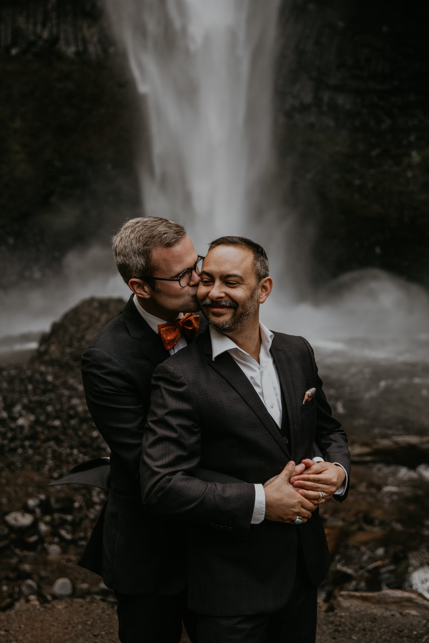 Complete Guide on How to Elope in Oregon in 2024 & 2025