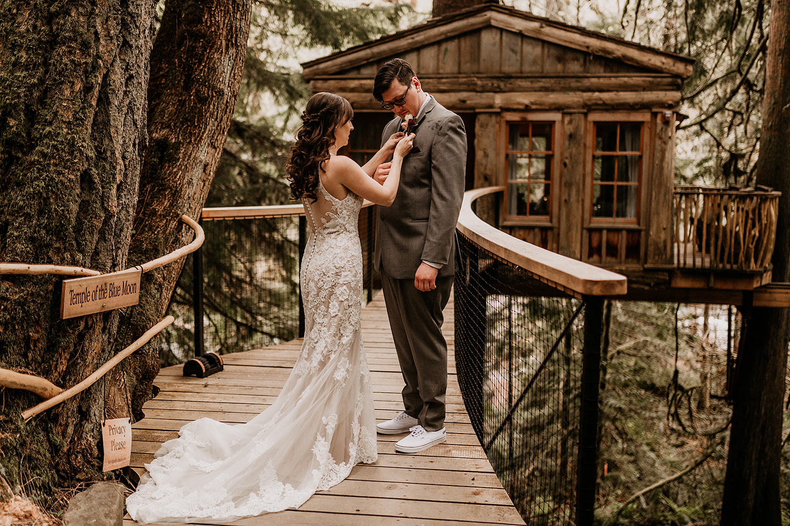 Wedding at Treehouse Point - Emett Joseph Photography